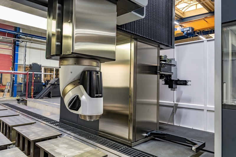 Dormac CNC Solutions - Gantry type freesmachine Correa FOX M | Dormac ...