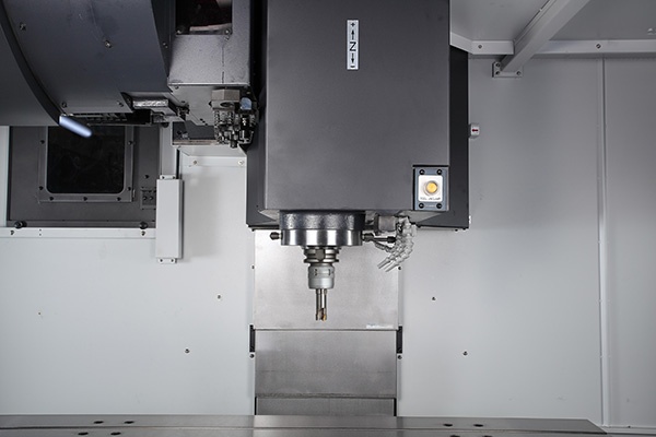 Dormac CNC Solutions - Verticale freesmachine DNM 750 - DNM 750L ...